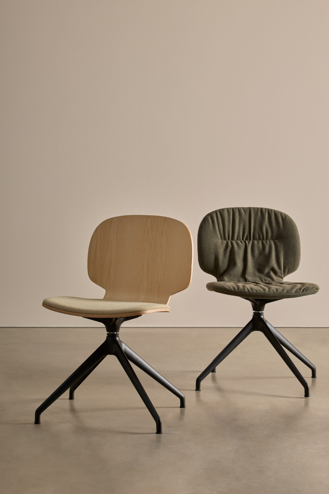 HALO Office Handle Swivel Pyramid Base Chair (Upholstered Seat ...