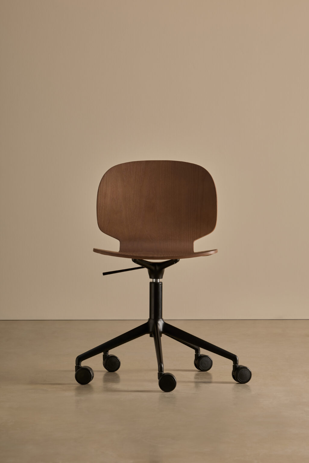 HALO Office Chair with 5-Wheel Adjustable Base - Blasco&Vila